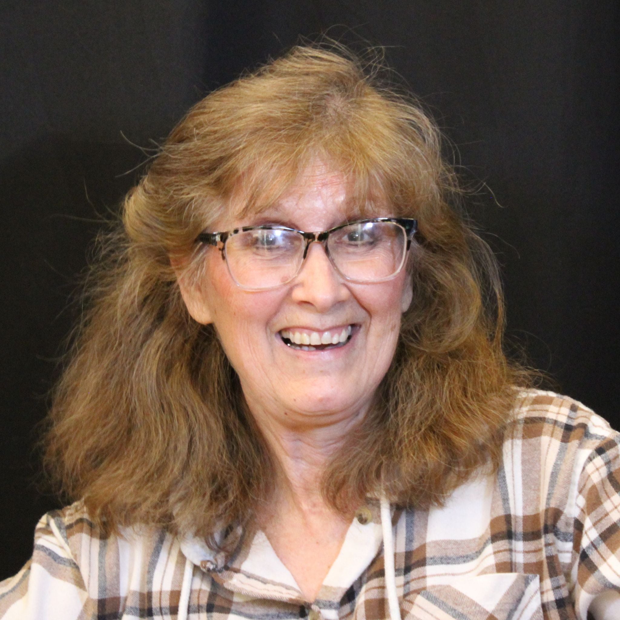 Meet The Artist- Dana W. | Artworks Studio